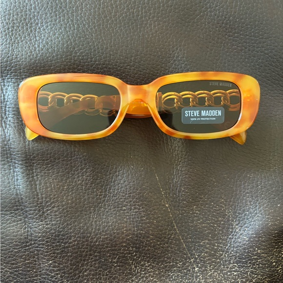 Steve Madden | Accessories | Steve Madden Felicia Sunglasses | Poshmark